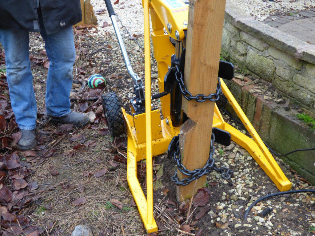 How can I safely remove a fence post? | PostPullers